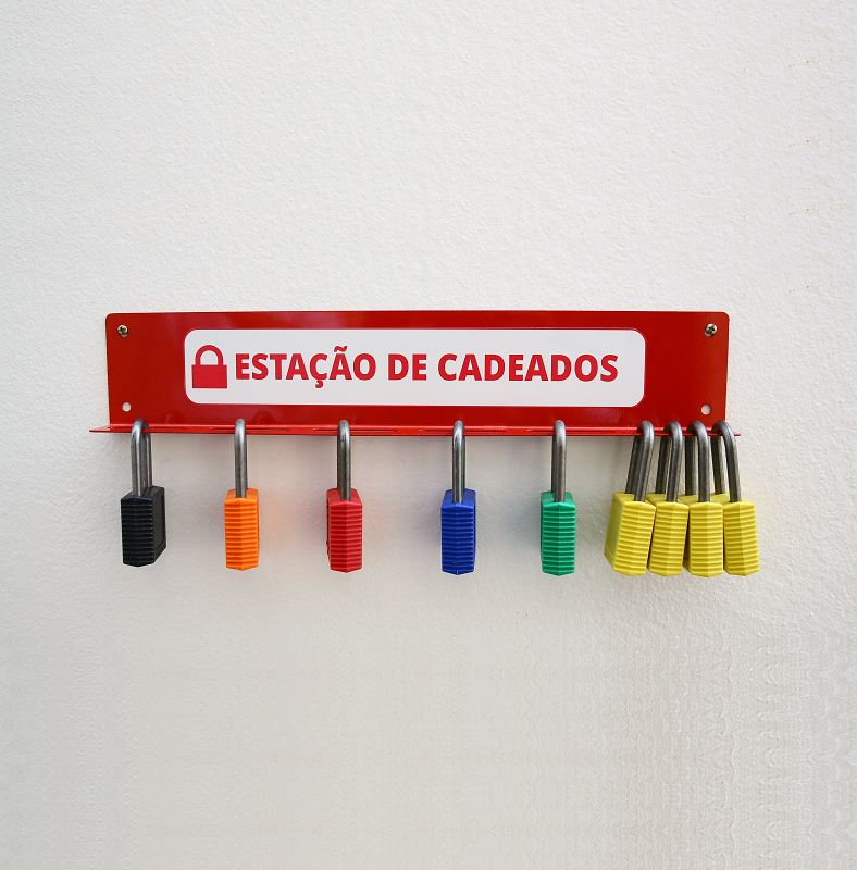Estação de Bloqueio e Travamento para Cadeados em Aço Grande Tagout ... Estação de Bloqueio e Travamento para Cadeados em Aço Grande Tagout ...